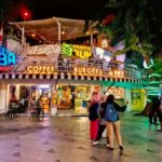 Surabaya: 1-Day City Tour - Visiting Mirota Batik & Handcraft