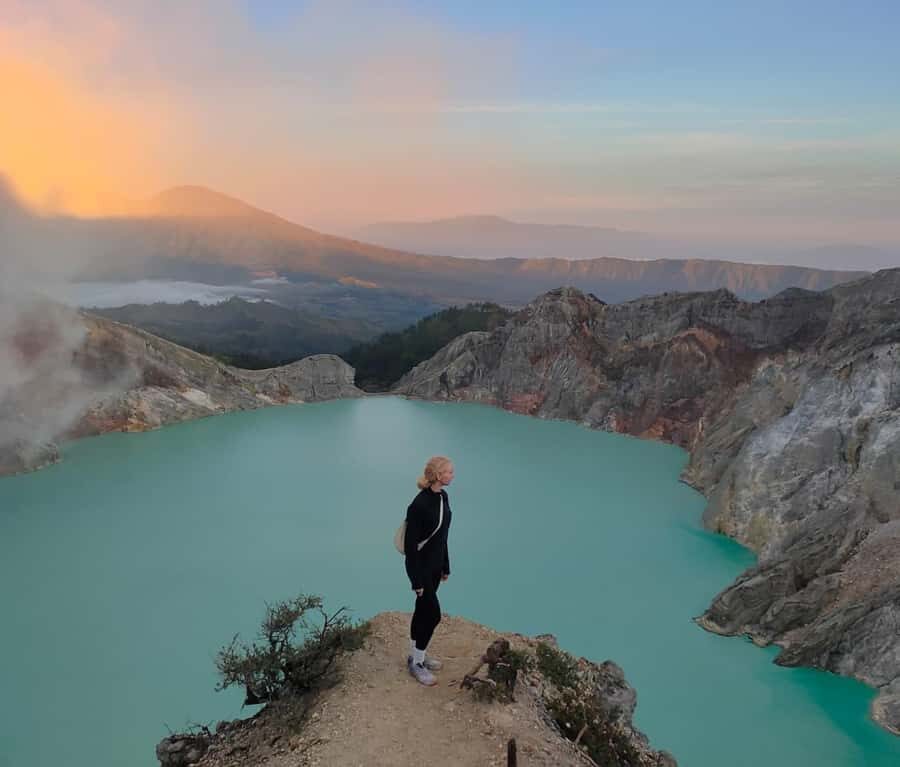 Surabaya: 2-Day Mount Bromo and Ijen Crater Tour - Transportation and Logistics
