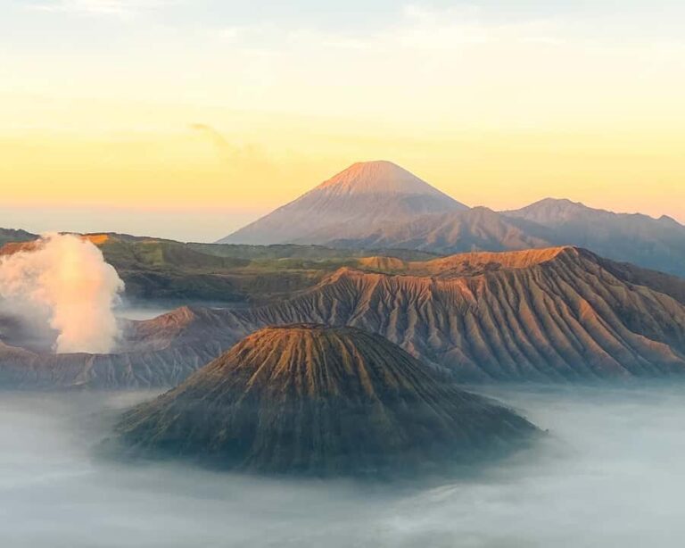 Surabaya: Bromo & Tumpak Sewu Shared Transfer & Tour - Why This Tour Offers Great Value