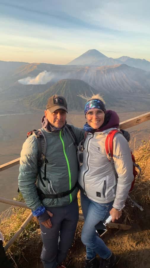 Surabaya/ Malang: Mount Bromo & Ijen Tour with Bali drop-off - Transition to Ijen