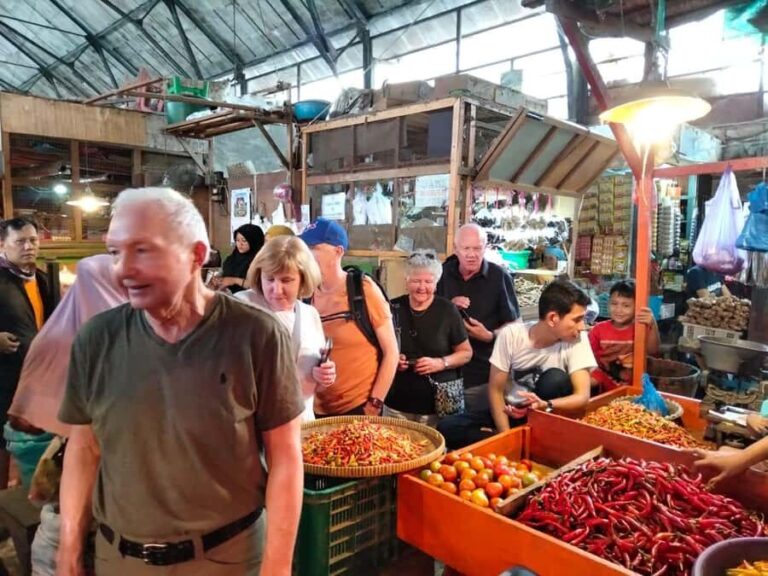 Surabaya Private Tour with Lunch - The Comfort and Convenience of Private Transportation