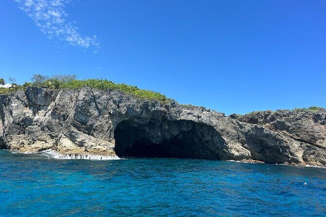 Surfing and Motorized Canoeing Private Tour in Jamaica - Authenticity and Guide Expertise