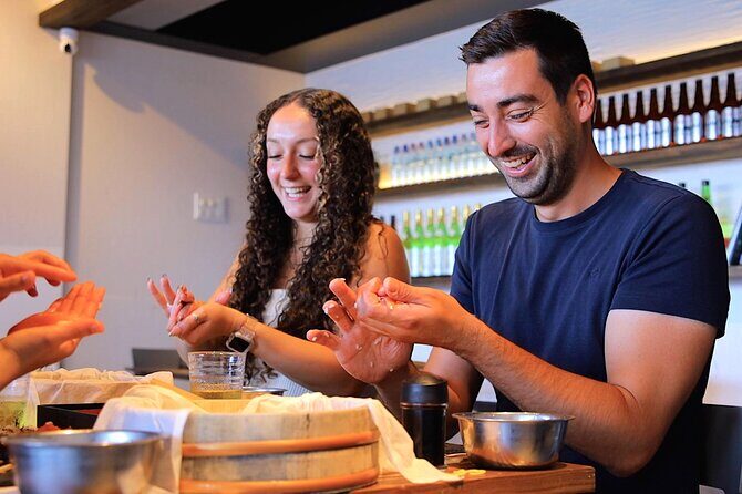 Sushi Making Tokyo with Traditional Rickshaw Ride Tour in Asakusa - Who Should Consider This Tour?