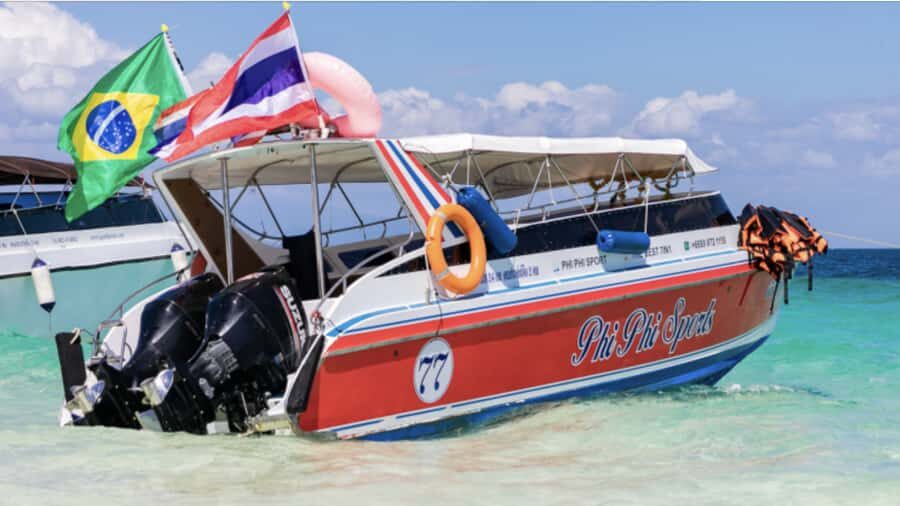 TailanDay in PhiPhi -Maya Bay and main beaches in Portuguese - Maya Bay: The Star of the Show