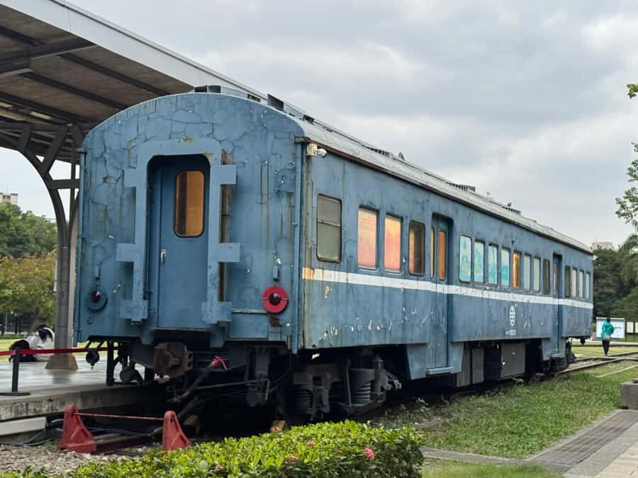 Taipei: Beitou Hot Springs and Heritage Walking Tour - Architectural and Cultural Highlights