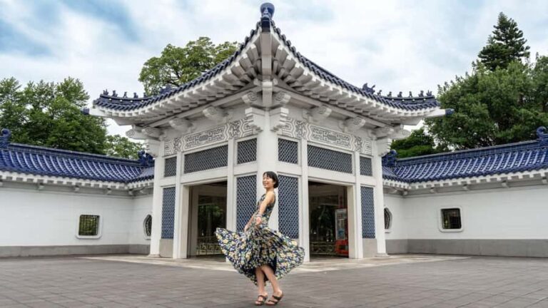 Taiwan Taichung: Photoshoot with Taiwan Photographer - Why This Experience Excels
