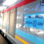 Taj Mahal Day Tour from Delhi by Superfast Train Gatimaan Express - How the Experience Feels