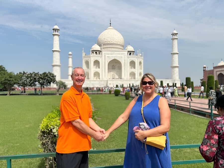 Taj Mahal: Guided Tour with Skip The Line Entry Tickets - Who Should Consider This Experience?