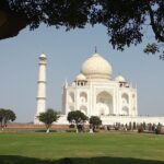 Taj Mahal Luxury Tour By SUPERFAST Train From Delhi - What Makes This Tour Stand Out