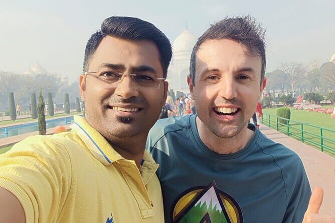 Taj Mahal Private Tour in Luxury Transport - What Makes This Tour Stand Out?