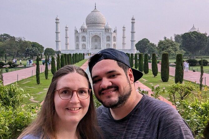 Taj Mahal Tour from Delhi by AC Car with 5 Star Meal - An In-Depth Look at the Tour Experience