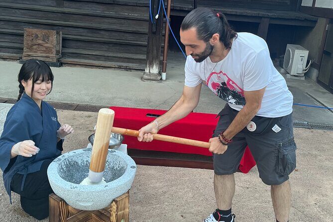 Takayama Mochi Making Experience in a Buddhist Temple - The Setting: Peaceful and Practical