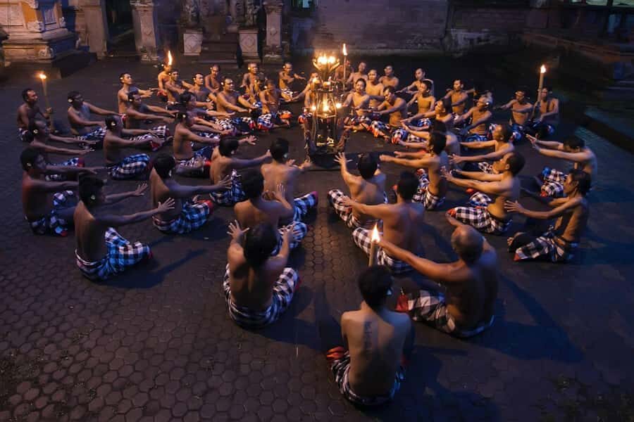 Tanah Lot Temple with Ubud Tour and Watching The Kecak Dance - Who Is This Tour Best For?