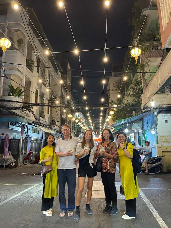 Taste of Saigon: SaiGon Local Street Food Tour By Night - Visiting Hidden Food Spots and Markets
