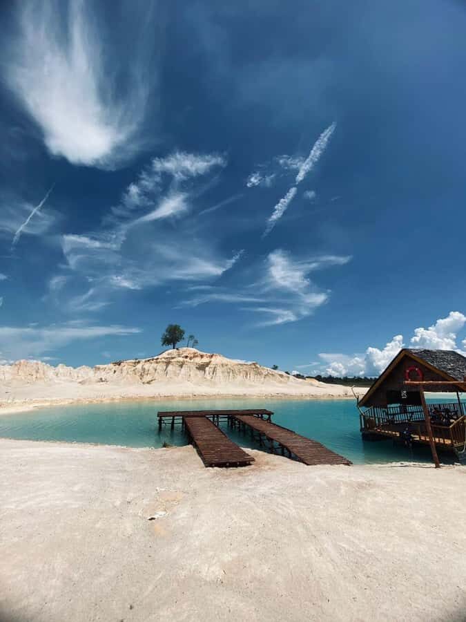 Teluk Sebong: Bintan Desert and Blue Lake Trip - Who Should Book This Tour?