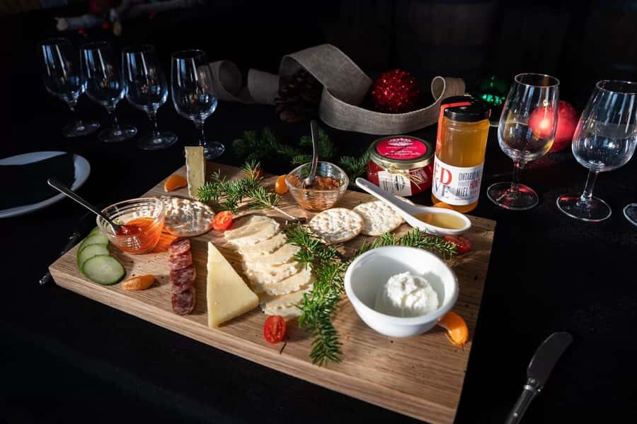 The Blue Mountains: Snowshoe Hike & Wine Tasting Tour - The Sum Up: Who Is This Tour For?