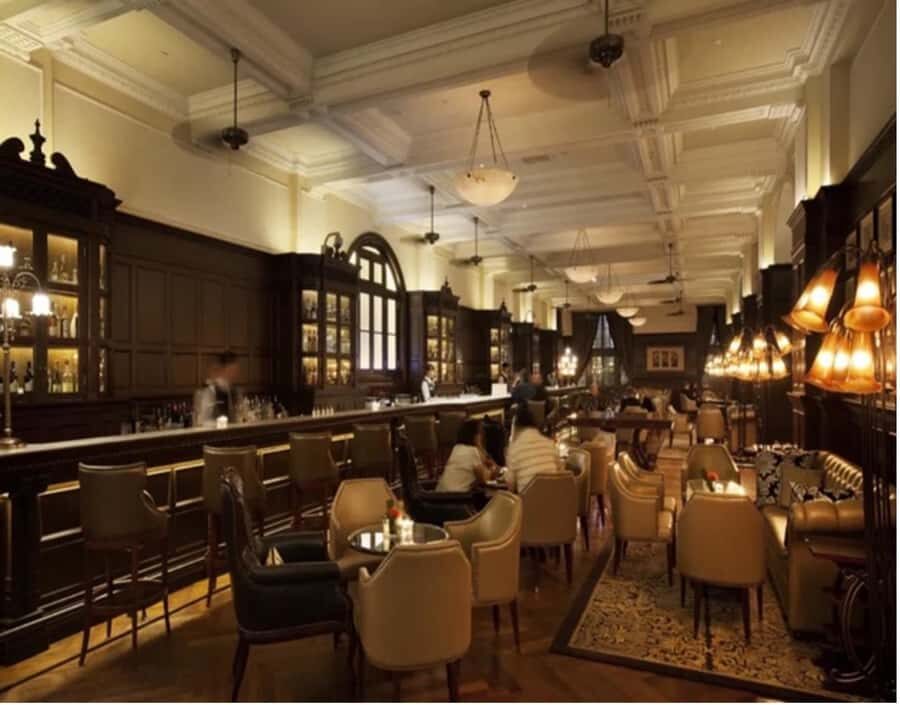 The Bund: Walk in Tour with Afternoon Tea and Cocktail - What You Can Expect from the Tour