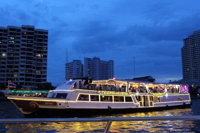 The Chaophraya Cruise : LUXURY 5 STAR Dinner Cruise on Chaophraya River - What Travelers Love and Consider