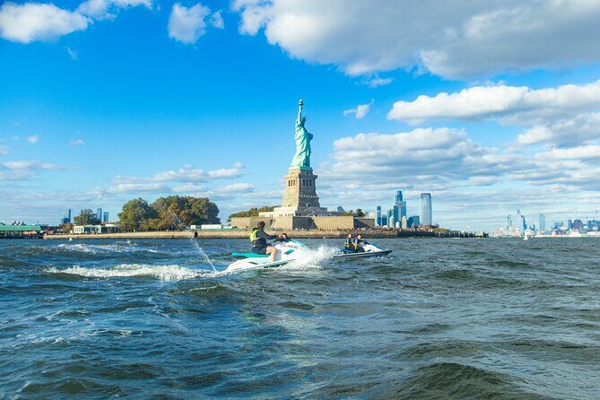 The Manhattan Loop and Statue of Liberty Jet Ski Tour (2.5 hr) - What to Expect During the Tour