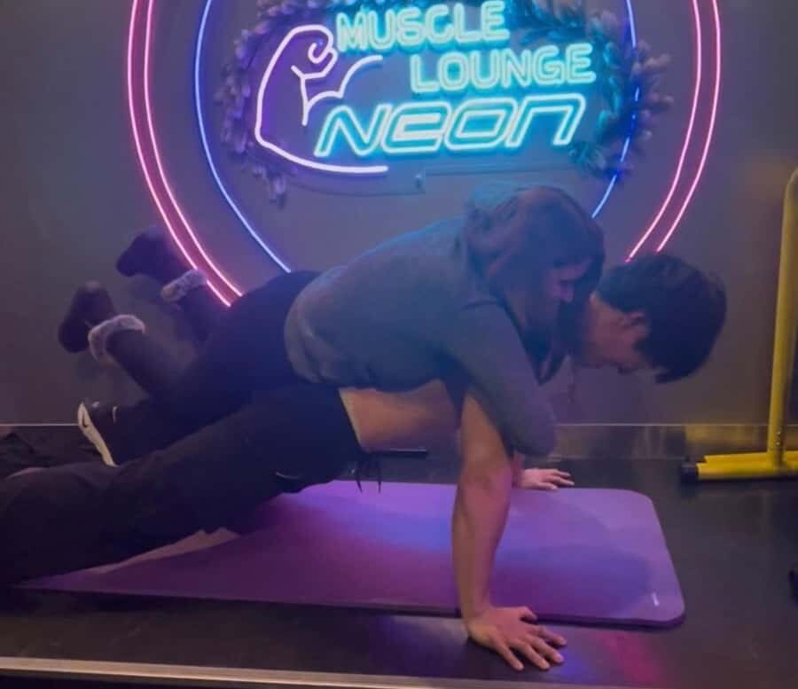 Tokyo After Dark for Women: Fujoshi, BL & Stylish Nightlife - Who Will Love This Tour?