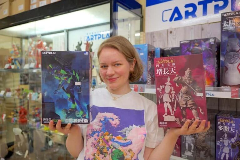 Tokyo: Akihabara Anime, Manga, and Games Walking Tour - Who Should Consider This Tour?