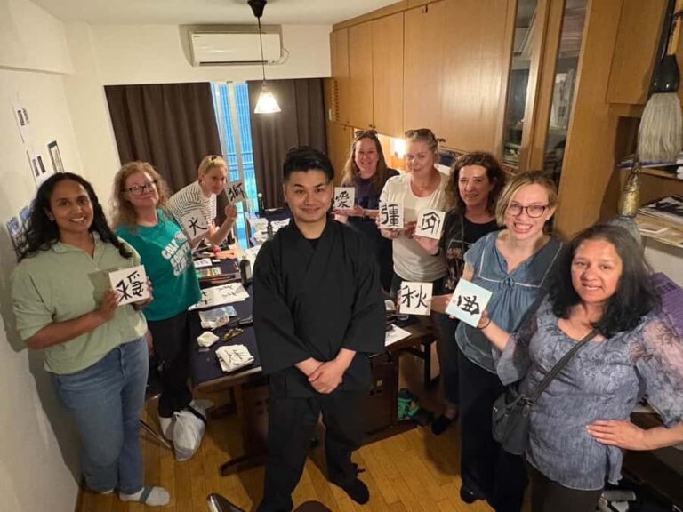 Tokyo: Ancient Japanese Calligraphy with a Calligraphy PhD - Who Should Consider This Tour?