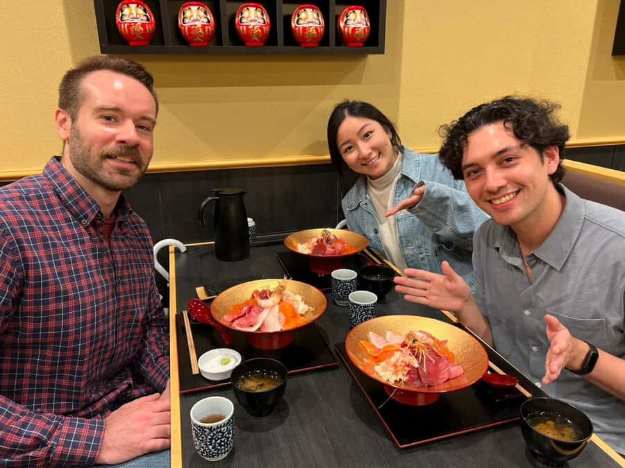 Tokyo Asakusa: Sushi Bowl Experience with Fresh Seafoods - The Value of Quality Seafood in a Compact Format