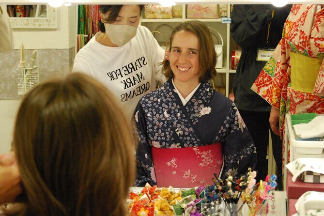 Tokyo: Asakusa temple photo shooting tour wearing kimono - FAQ