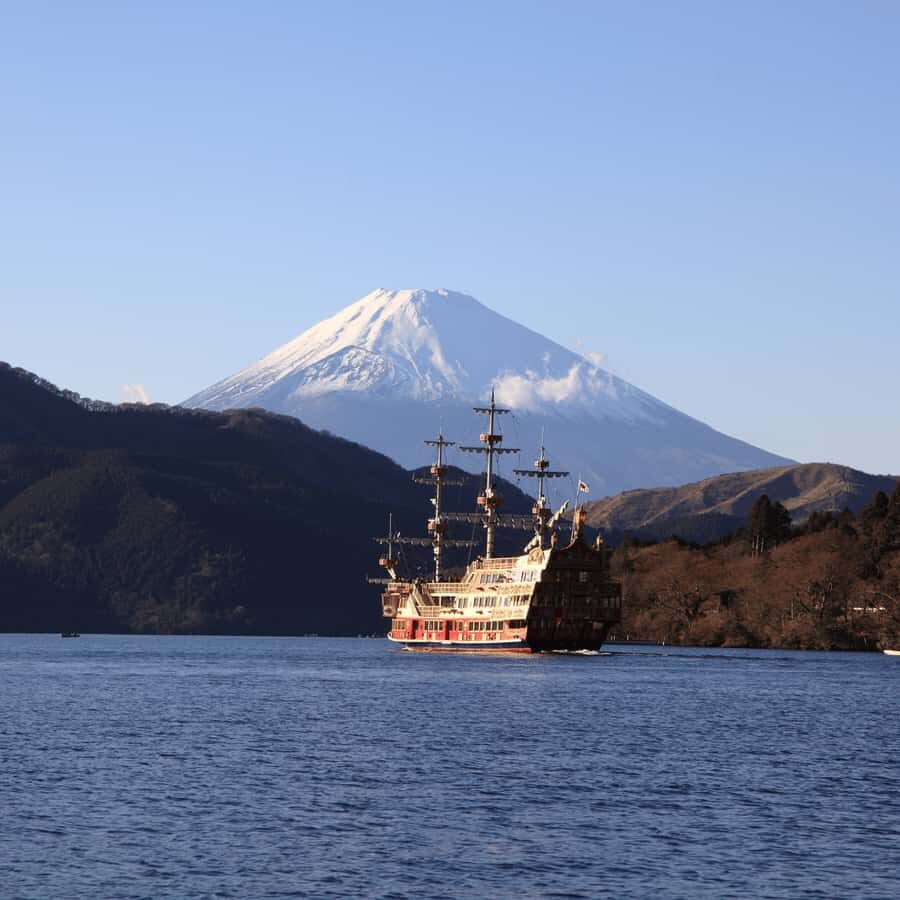 Tokyo: Hakone, Odawara Castle, Lake Ashi Cruise Private Tour - Odawara Castle: A Fortress of History and Panoramas