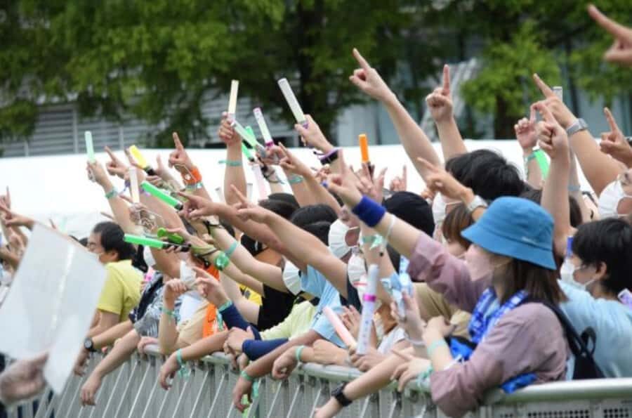 Tokyo Idol Live Experience with Local English Guide - What to Expect on Your Idol Journey