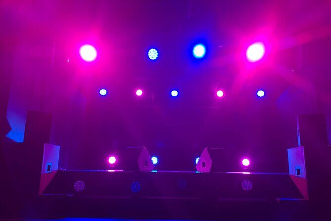 Tokyo Idol Live Ticket with English Guide SHIBUYA ONGAKUDO - What Makes This Tour Stand Out?