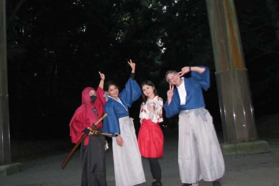 Tokyo: Indoor Kimono Photo Shoot with Easy Dressing & Props - The Sum Up