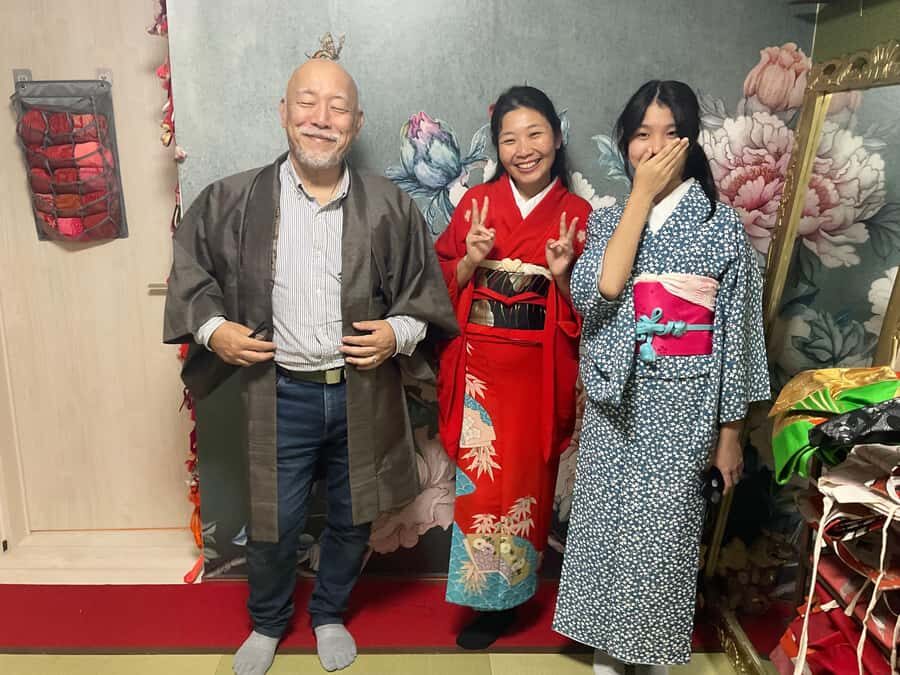 Tokyo: Kimono Workshop - Make & Wear Your Own Kimono - An In-Depth Look at the Kimono Workshop