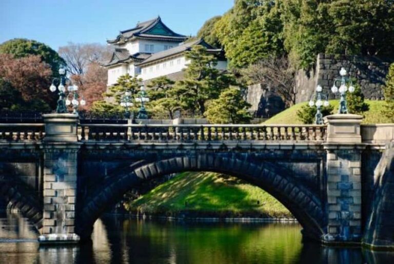 Tokyo Private Tour in Luxury Vehicle with English Guide - Who Will Love This Tour?