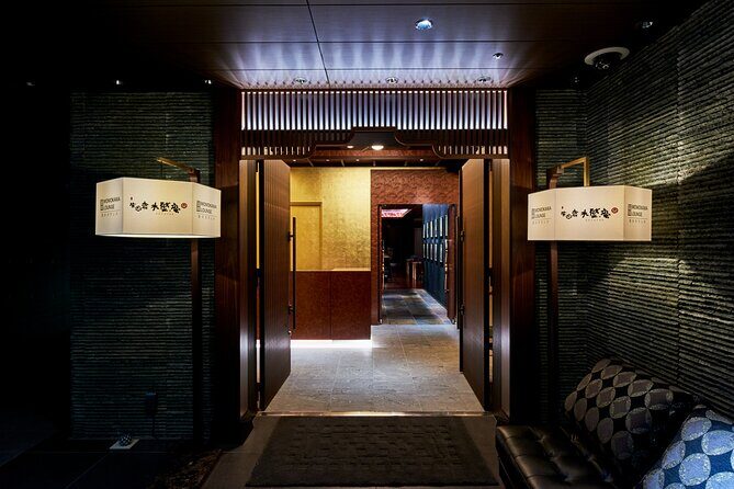 Tokyo Private Tour & Japanese Traditional Performance with Dinner - Who Will Love This Tour?