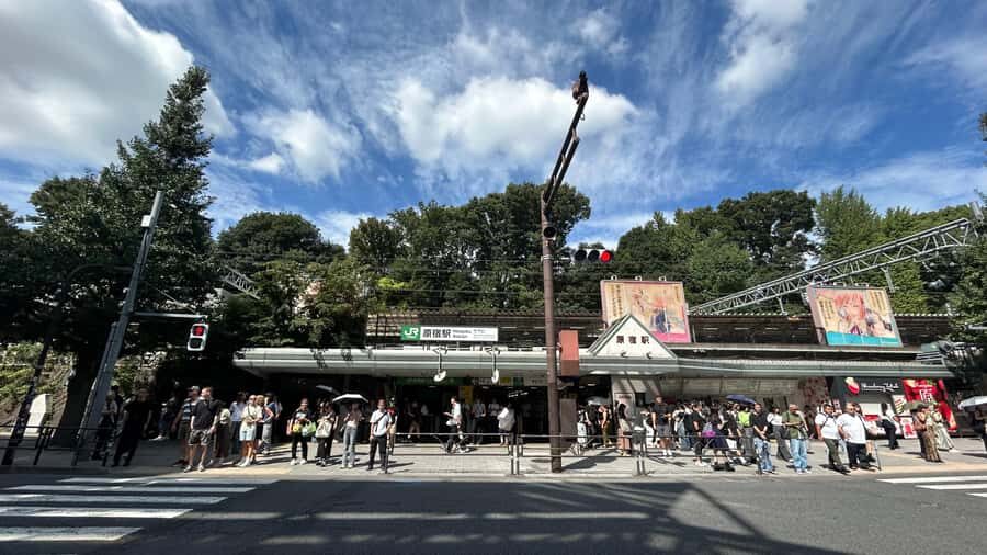 Tokyo: Shibuya, Harajuku & Meiji Shrine Walking Tour - What makes this tour stand out?