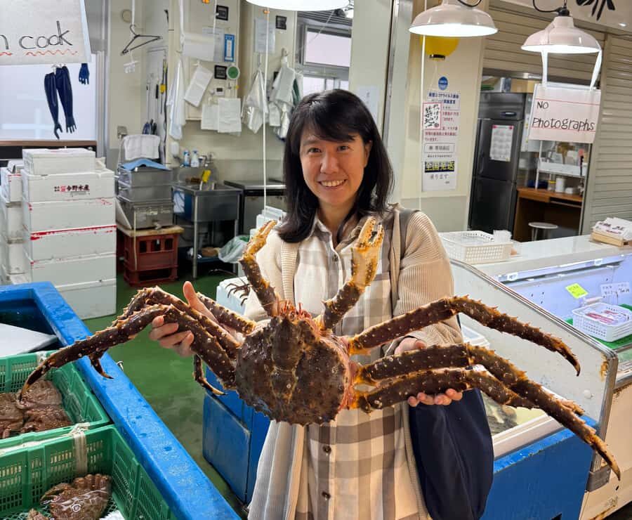Tokyo: Tsukiji Market Tour with Huge crab Photo by insider - Authentic Experience and Educational Value