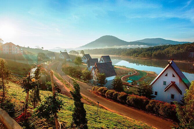 Top Attractions and Hidden Gems in Da Lat 2 Days 1 Night Tour - Day 2: High Vistas, Serenity, and Quirky Architecture