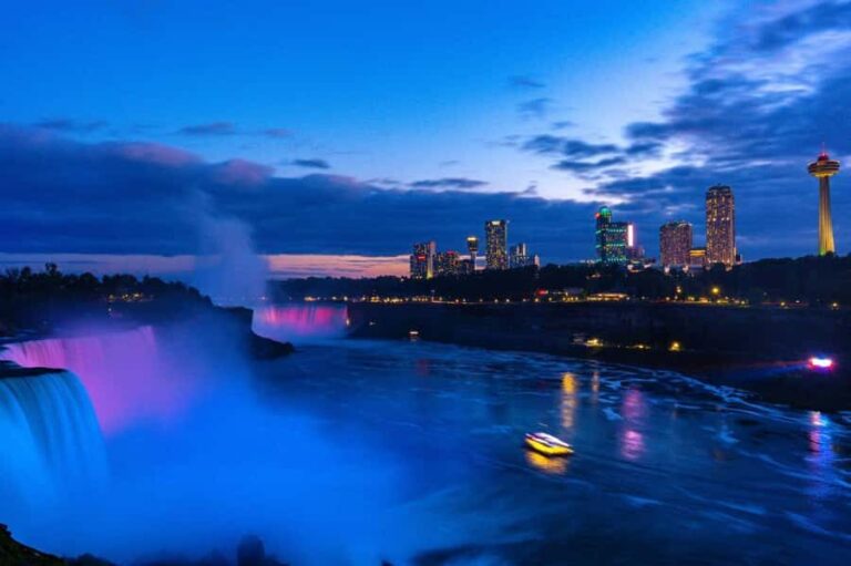 Toronto: Niagara Falls Evening Tour with Fireworks - FAQ
