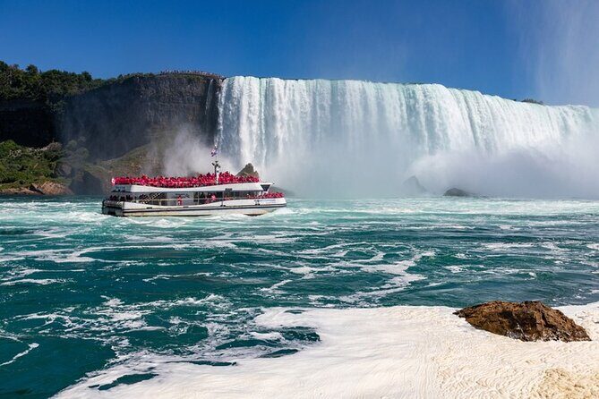 Toronto To Niagara Falls Luxury Private Tour Upto 6 People - Who Should Consider This Tour?
