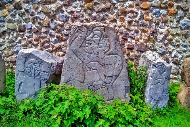 Tour in Oaxaca Monte Alban Mezcal Alebrijes and Barro Negro - What Travelers Say