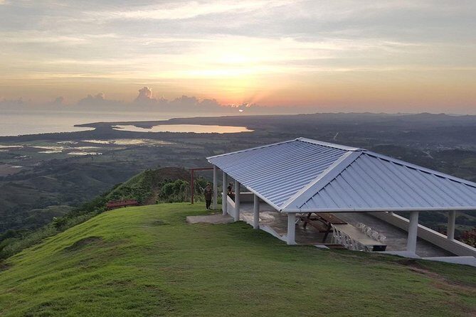 Tour to Montana Redonda (Round Montain) & Costa Esmeralda Beach - The Overall Experience: What to Expect