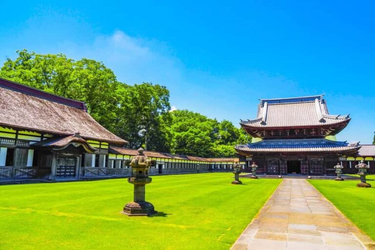 Toyama: Zuiryu-ji Temple Zen Architecture & Philosophy Tour - Inside the Main Halls: Focused Simplicity and Spiritual Significance