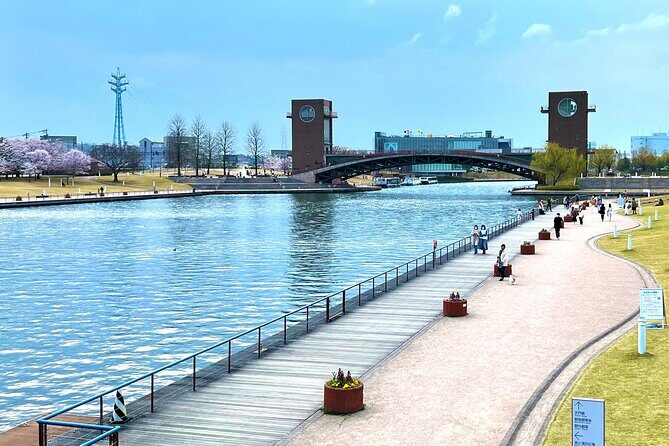 Toyamas Starbucks and Glass Art from Tokyo by Bullet Train - Who Should Consider This Tour?