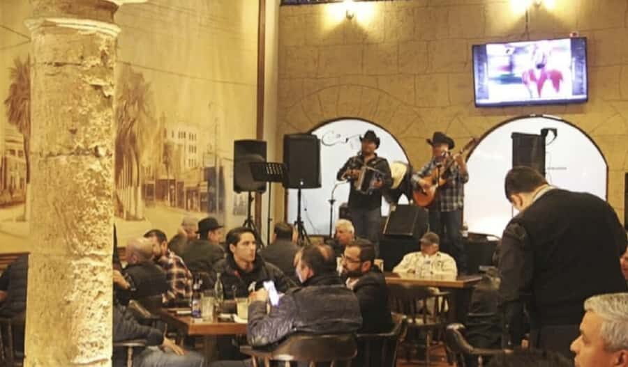 Traditional Cantina Tour with Drinks in Downtown Monterrey - Deep Dive into the Itinerary