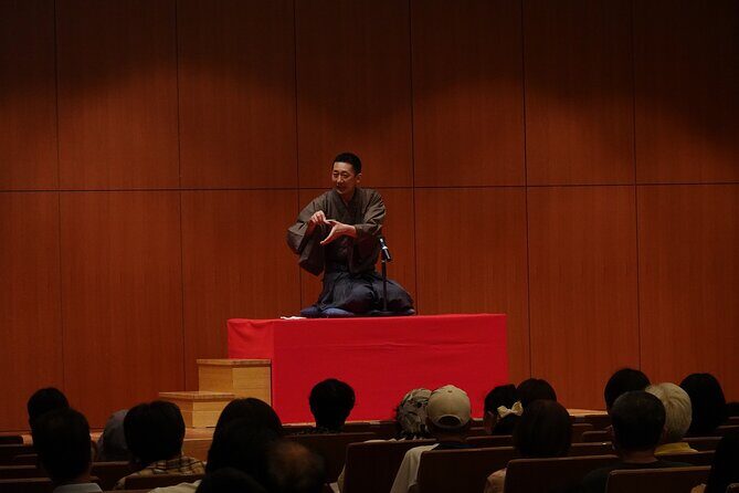 Traditional Japanese Comedy, Juggling & Magic Live Show in Tokyo - What to Expect During the Tour
