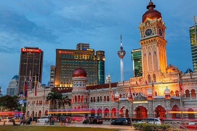 Transit and Discover Experience the Heart of Kuala Lumpur - The Value of a Guided Quick Tour