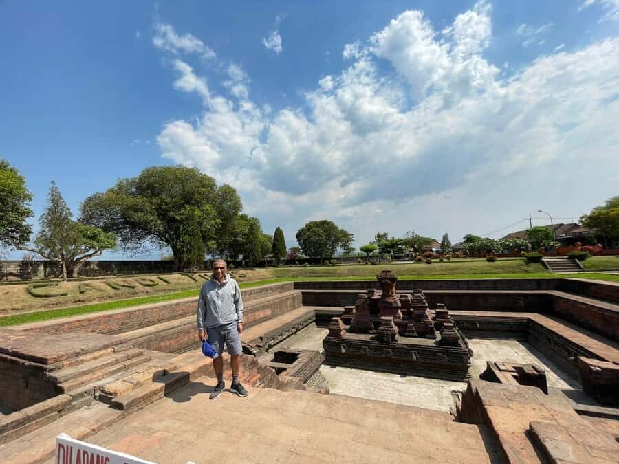 Trowulan: Majapahit Archaeological Sites - What to Expect from the Experience