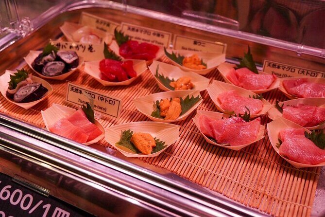 Tsukiji Market Foodie Tour with 5 Tastings in Tokyo - What Travelers Say