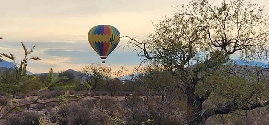 Tucson: Hot Air Balloon Ride with Champagne Toast - Landing and Champagne Toast: The Perfect Finish